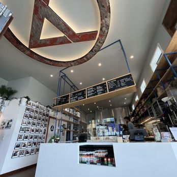 ANDYTOWN COFFEE ROASTERS - Updated June 2024 - 2909 Photos & 1041 ...