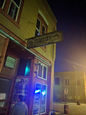 THE NEW FRONTIER SALOON & RESTAURANT - Updated August 2024 - 124 N C St ...