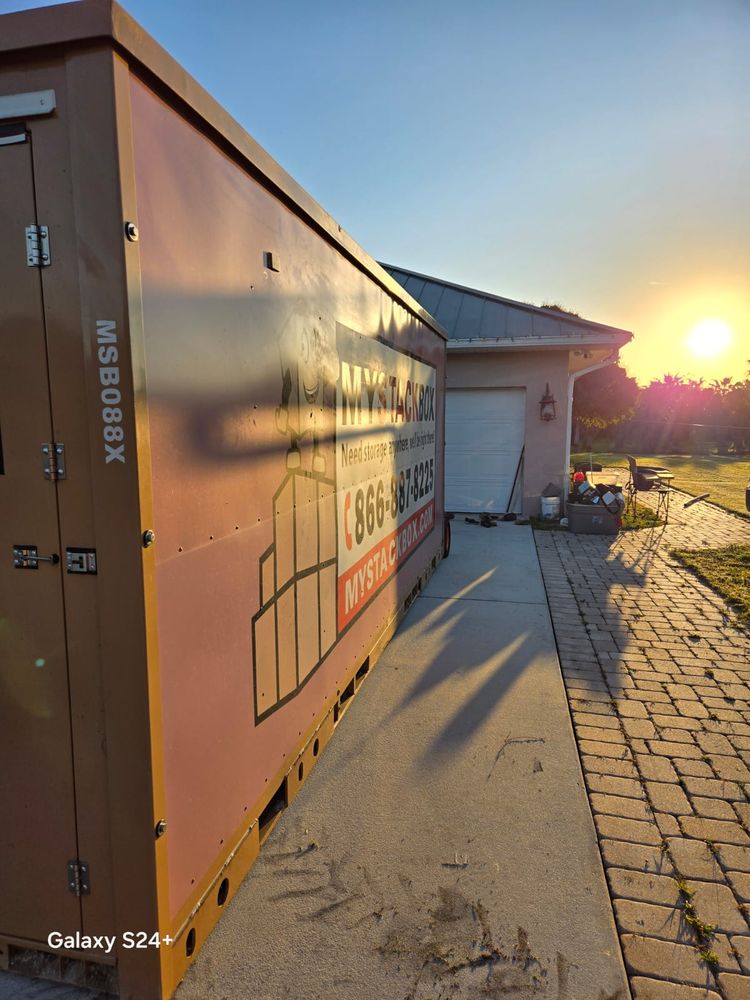 MY STACK BOX STORAGE - Updated December 2025 - 19 Photos - 4100 N ...