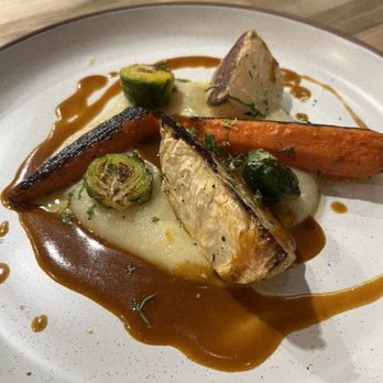 EYV RESTAURANT - Updated April 2025 - 100 Photos & 41 Reviews - 424 E ...