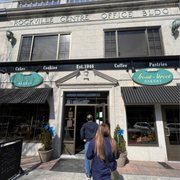 FRONT STREET BAKERY - 114 Photos & 127 Reviews - 51 Front St, Rockville ...