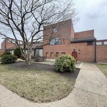 WOONSOCKET HARRIS PUBLIC LIBRARY - Updated June 2025 - 18 Photos - 303 ...