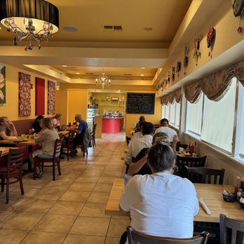 DIXIE CREAM CAFE - Updated November 2024 - 504 Photos & 356 Reviews ...