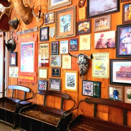 BUFFALO CHIP SALOON & STEAKHOUSE - Updated June 2025 - 564 Photos & 850 ...