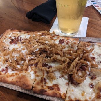 GASTON BREWING RESTAURANT - Updated October 2025 - 377 Photos & 323 ...