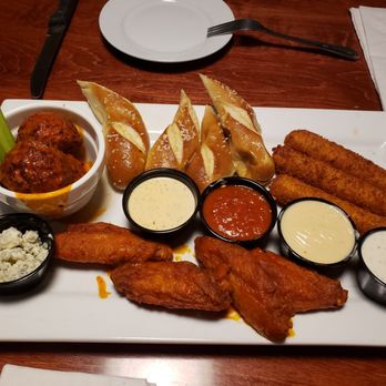 BRICK HOUSE TAVERN + TAP - Updated May 2025 - 333 Photos & 518 Reviews ...
