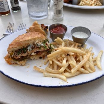 THE LAKEHOUSE - Updated February 2025 - 332 Photos & 308 Reviews - 1146 ...