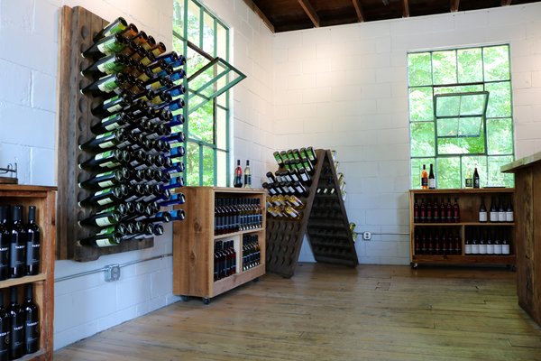 TABOR HILL TASTING ROOM - Updated October 2025 - 25 Photos & 32 Reviews - 10243 Red Arrow Hwy ...