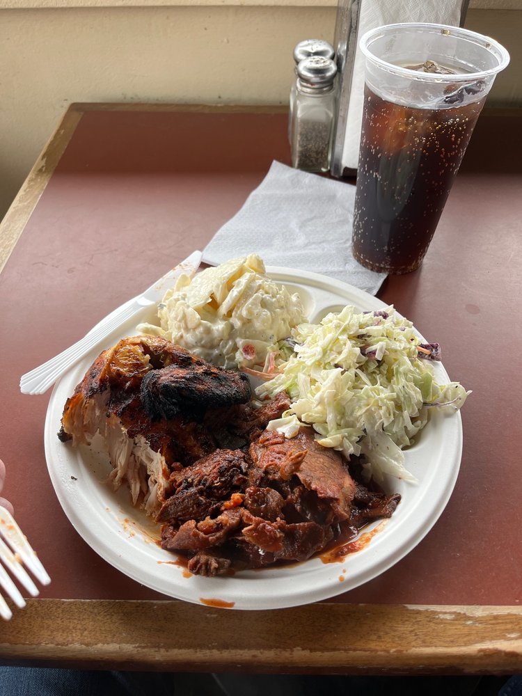 LITTLE CHICKEN HOUSE - 120 Photos & 246 Reviews - 1193 Forest Ave ...