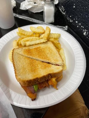 CAT SQUARE FAMILY RESTAURANT - Updated July 2025 - 26 Photos & 21 ...