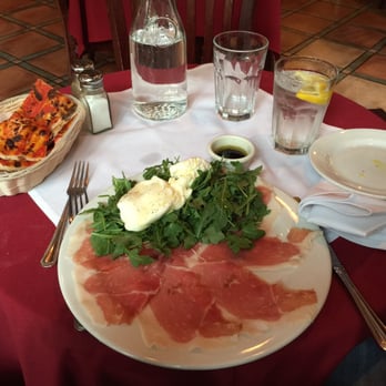 PIAZZA ITALIA - Updated August 2024 - 793 Photos & 1107 Reviews - 1129 ...