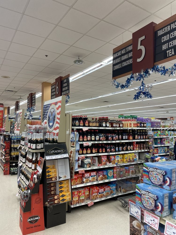 FORT MYER COMMISSARY - Updated April 2026 - 92 Photos & 44 Reviews ...