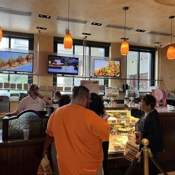 THE CHEESECAKE FACTORY - Updated December 2024 - 902 Photos & 885 ...