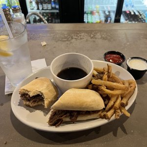 STATION 101 PUB & KITCHEN - 249 Photos & 306 Reviews - 2285 Bee Line ...