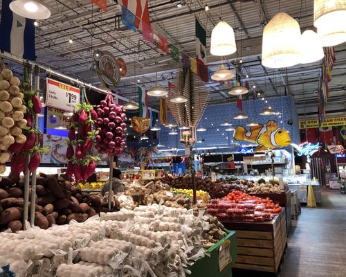 NEWARK FARMERS MARKET - Updated January 2026 - 83 Photos & 96 Reviews ...