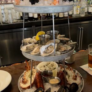 DOCK’S OYSTER HOUSE - 1546 Photos & 1155 Reviews - Seafood - 2405 ...
