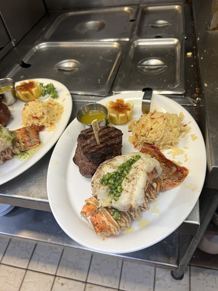 CHALET BASQUE RESTAURANT - 175 Photos & 211 Reviews - 200 Oak St ...