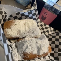 JUNEBUG CAFE - Updated October 2025 - 228 Photos & 90 Reviews - 4042 N ...