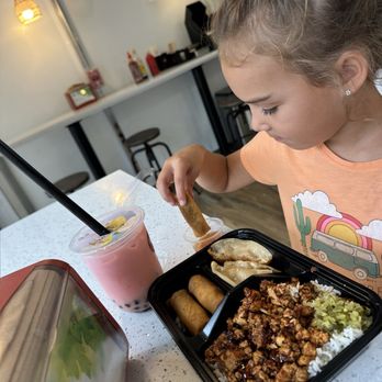 TEASHI CAFÉ & BUBBLE TEA - Updated December 2025 - 33 Photos & 38 ...