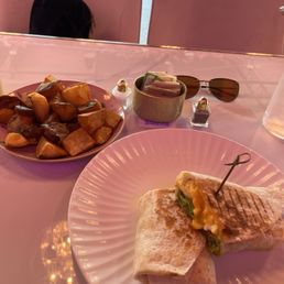 COCO CAFE - Updated December 2025 - 199 Photos & 59 Reviews - 68 Broad ...