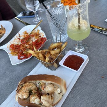 RUBYS & ROSES RESTAURANT - Updated August 2024 - 972 Photos & 438 ...