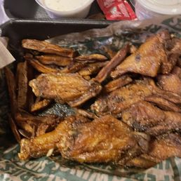 WINGSTOP - Updated July 2025 - 51 Photos & 66 Reviews - 106 Percival Rd ...