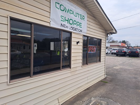 THE COMPUTER SHOPPE - Updated October 2025 - 11 Photos - 10673 Commerce ...