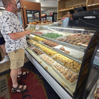 BOVA’S BAKERY - Updated August 2024 - 1608 Photos & 1744 Reviews - 134 ...