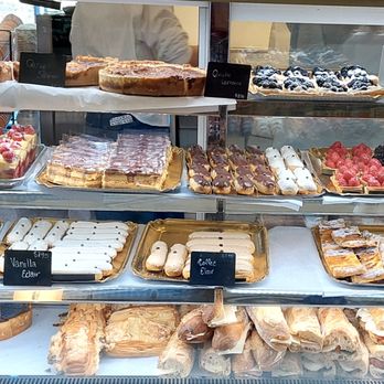 LE PETIT FOUR BAKERY - Updated July 2025 - 15 Reviews - 380 Washington ...