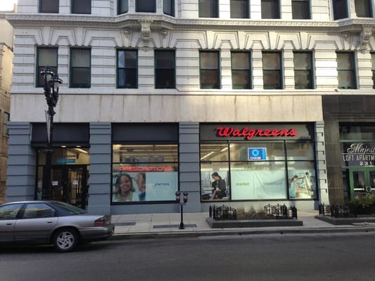 WALGREENS - Updated October 2025 - 26 Reviews - 275 W Wisconsin Ave ...