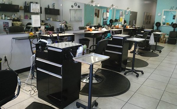 HALO’S HAIR DESIGNS - Updated January 2026 - 15 Photos - 271 US Hwy 27 ...