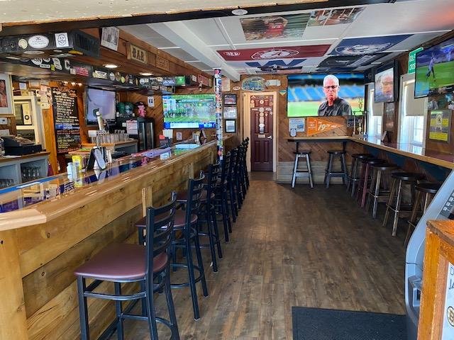 TROLLEY PUB - Updated April 2024 - 20 Photos - 1245 Main St ...