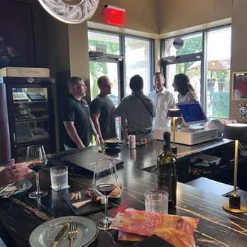 MORSE CODE LOUNGE - Updated December 2025 - 63 Photos & 22 Reviews - 163 E Morse Blvd, Winter ...