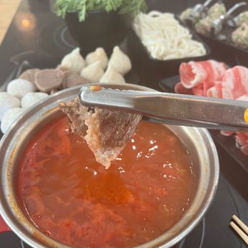 COCO HOT POT - Updated December 2025 - 253 Photos & 102 Reviews - 743 ...