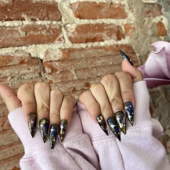HYDE PARK NAILS AND BEAUTY BAR - Updated April 2025 - 50 Photos & 23 ...