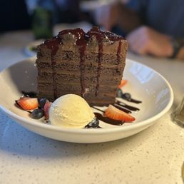 DAPPER DINE & LOUNGE - Updated June 2025 - 462 Photos & 217 Reviews ...