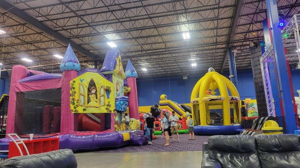 JUMP!ZONE NILES - Updated March 2025 - 95 Photos & 118 Reviews - 6424 ...