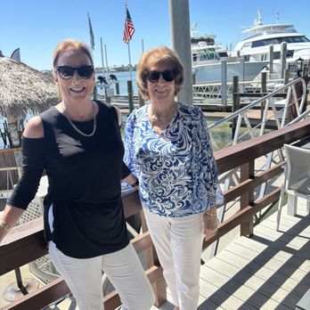 THE BOATHOUSE ON NAPLES BAY - Updated April 2025 - 379 Photos & 559 ...