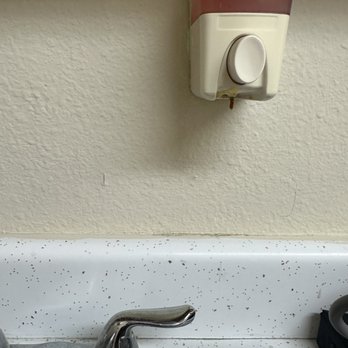 SHETH LEENA MD - Updated December 2025 - 16 Photos & 33 Reviews - 8685 ...