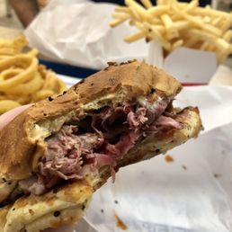 NICK’S ROAST BEEF - 72 Photos & 359 Reviews - Sandwiches - 139 Dodge St ...