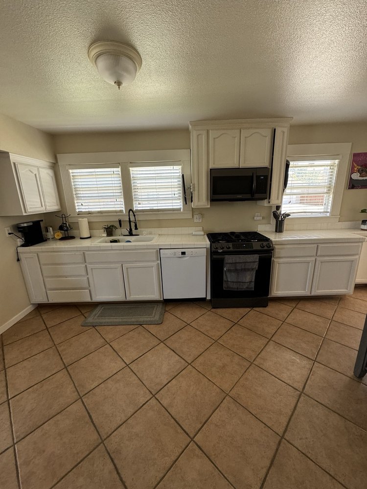 BEE FRESH CLEANERS - Updated January 2026 - 94 Photos & 11 Reviews ...