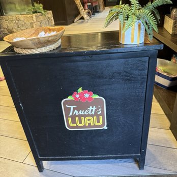 TRUETT’S LUAU - Updated August 2025 - 660 Photos & 236 Reviews - 600 ...