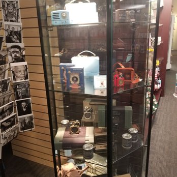 VROMAN’S BOOKSTORE - Updated June 2024 - 1099 Photos & 852 Reviews ...