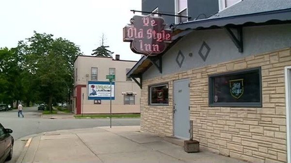 YE OLD STYLE INN - Updated December 2025 - 828 5th Ave S, La Crosse ...