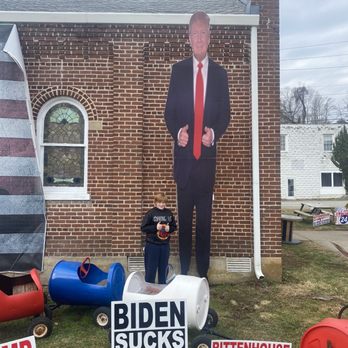 TRUMP STORE - Updated August 2024 - 55 Photos & 10 Reviews - 7170 ...