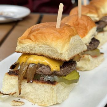 FINNEYS CRAFTHOUSE - PORTER RANCH - Updated December 2024 - 1294 Photos ...