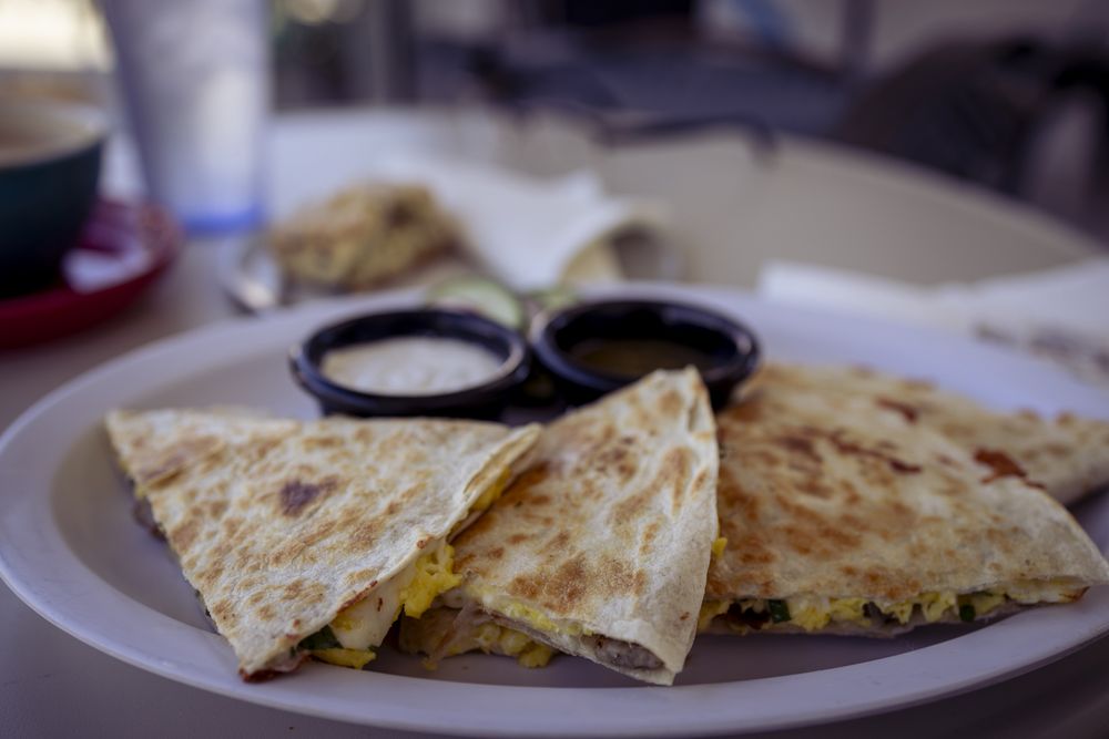 MIRACLE BAKERY - Updated May 2024 - 790 Photos & 533 Reviews - 1529 N ...