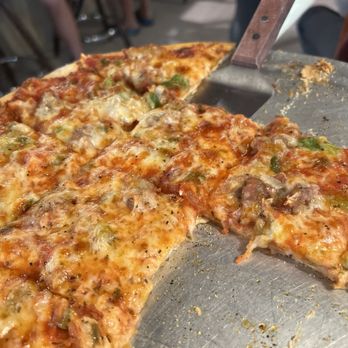 DOC’S BEACH HOUSE - Updated August 2024 - 402 Photos & 570 Reviews ...