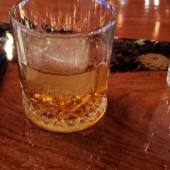 TABU BAR - Updated December 2025 - 101 Photos & 68 Reviews - 128 E ...