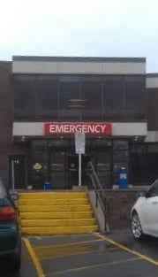 BAYSTATE FRANKLIN MEDICAL CENTER - Updated October 2025 - 12 Photos & 23 Reviews - 164 High St ...